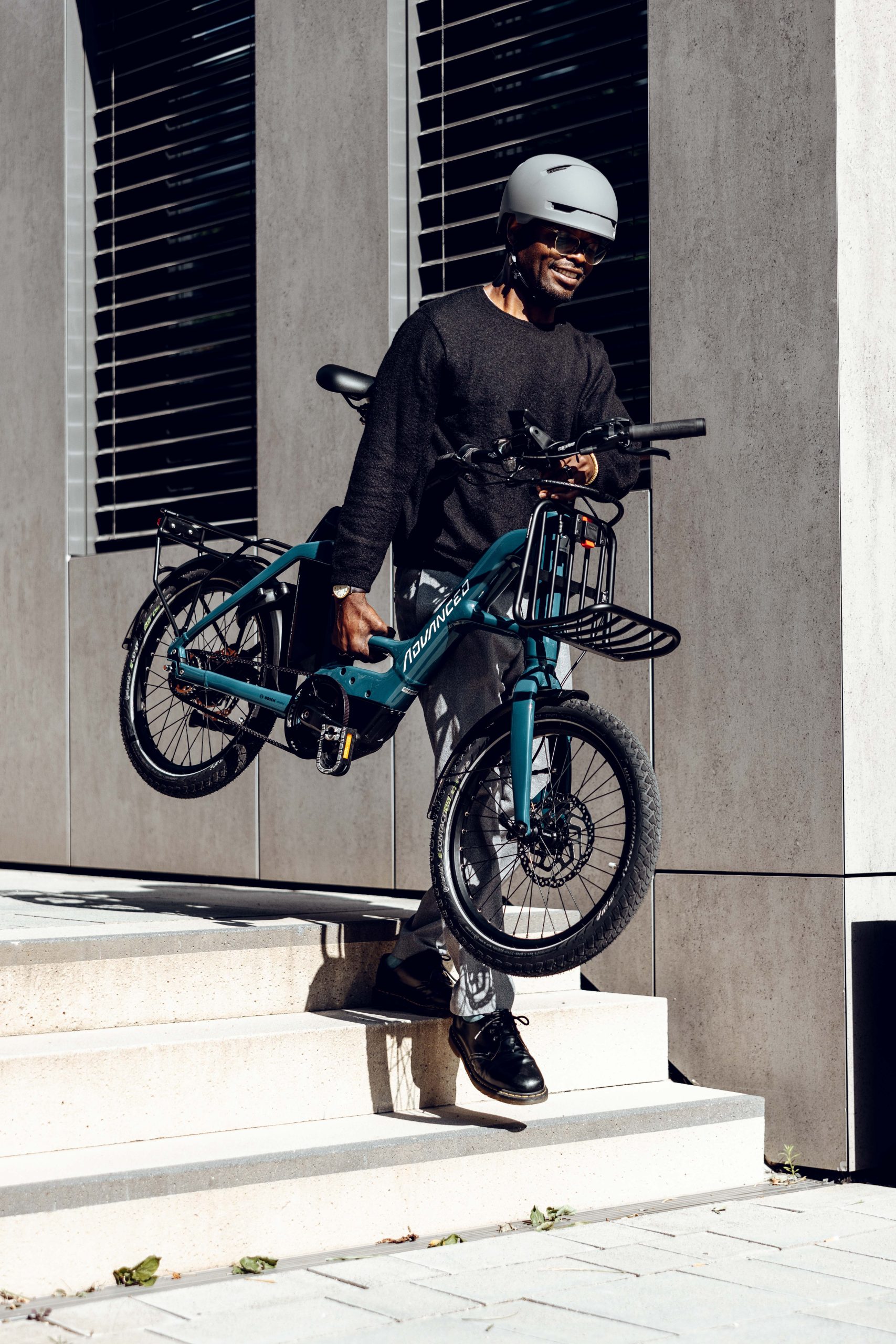 urban COMPACT – E-Bikes from ADVANCED | Quality & Durability
